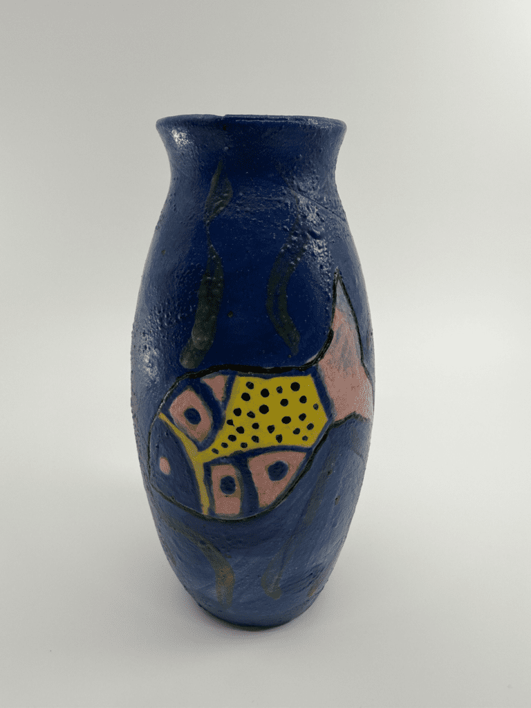 Vase with fish and jellyfish - Kaiela Arts